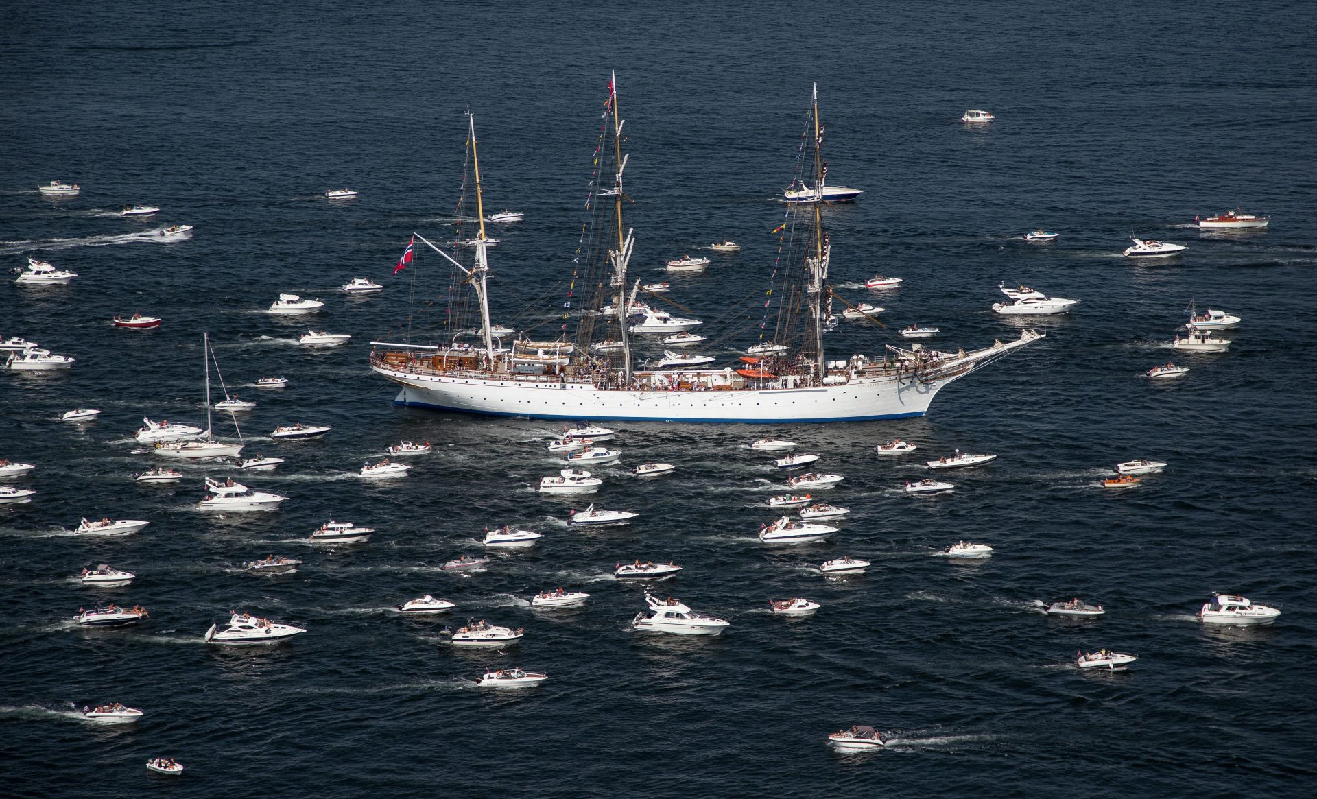 Den store Skutefesten 21.-24 juni - Statsraad Lehmkuhl